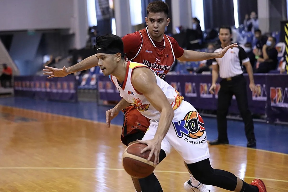 PBA: 'Para sa mga haters 'to' -- Rain or Shine's Mocon breaks out of ...