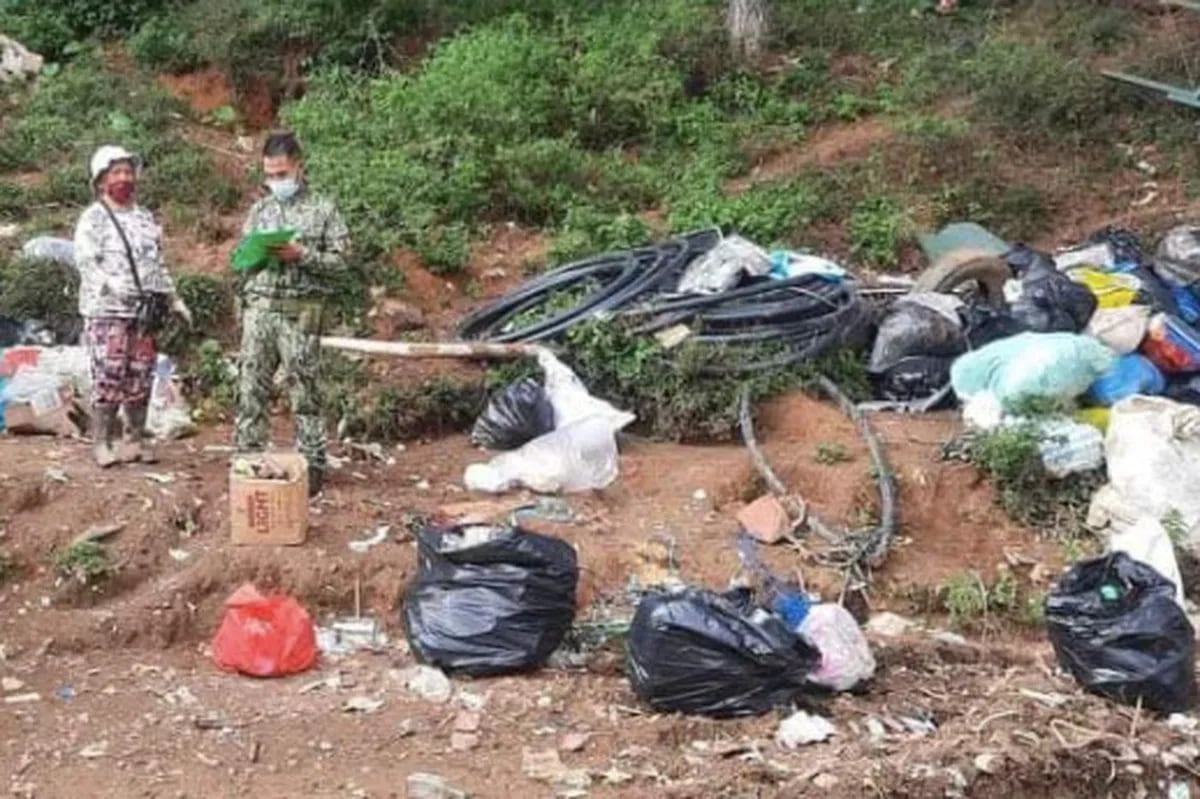 Patay na sanggol natagpuan sa tambakan ng basura sa Baguio | ABS-CBN News Patay na sanggol natagpuan sa tambakan ng basura sa Baguio | ABS-CBN News