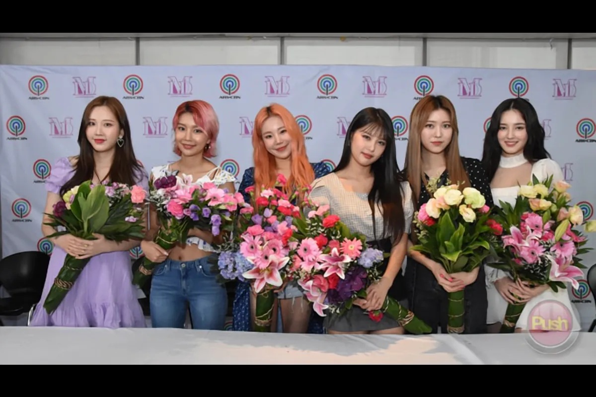 MOMOLAND arrives in Manila, inks deal with ABS-CBN for a travel series ...