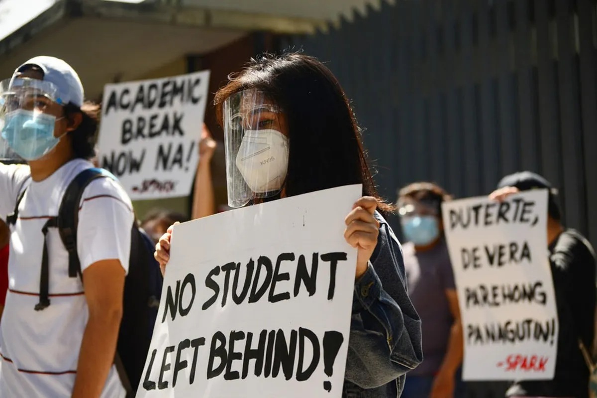 ‘No student left behind’ | ABS-CBN News
