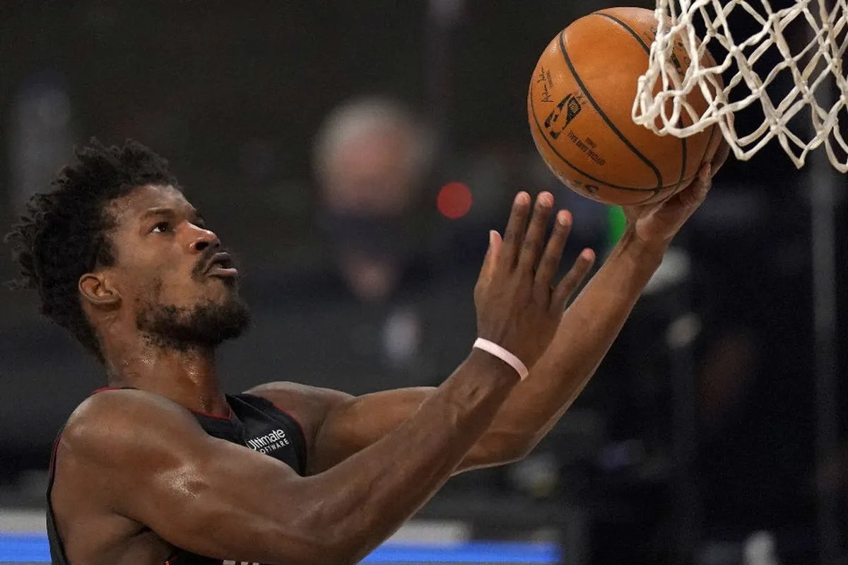NBA: Butler FTs save Heat, as Giannis and Bucks sink to 0-2 | ABS-CBN ...