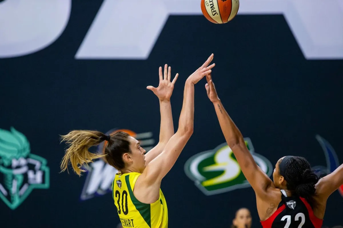 Seattle routs Las Vegas, on brink of WNBA title | ABS-CBN Sports