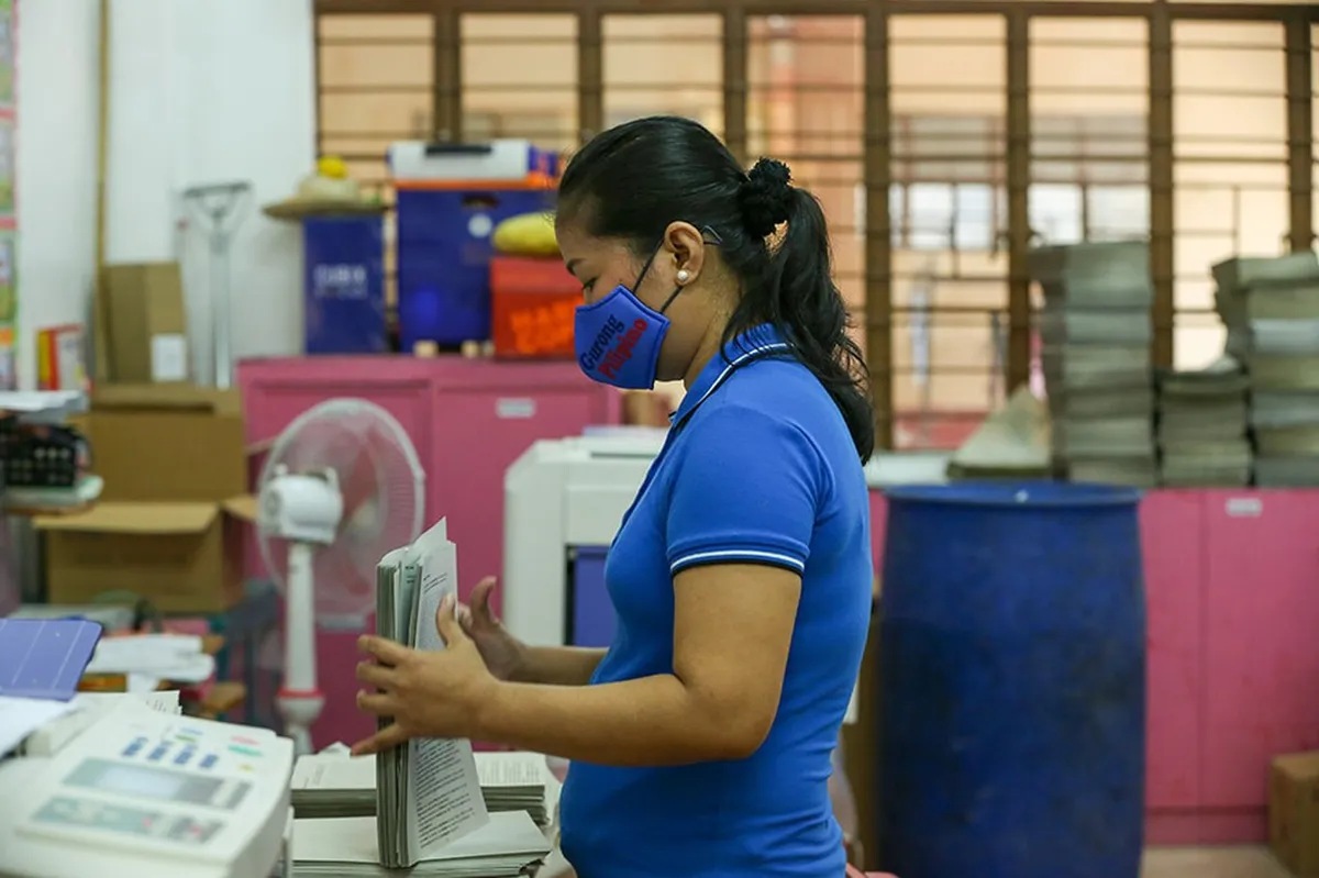 Dry run for distance learning set on Aug. 10: DepEd | ABS-CBN News