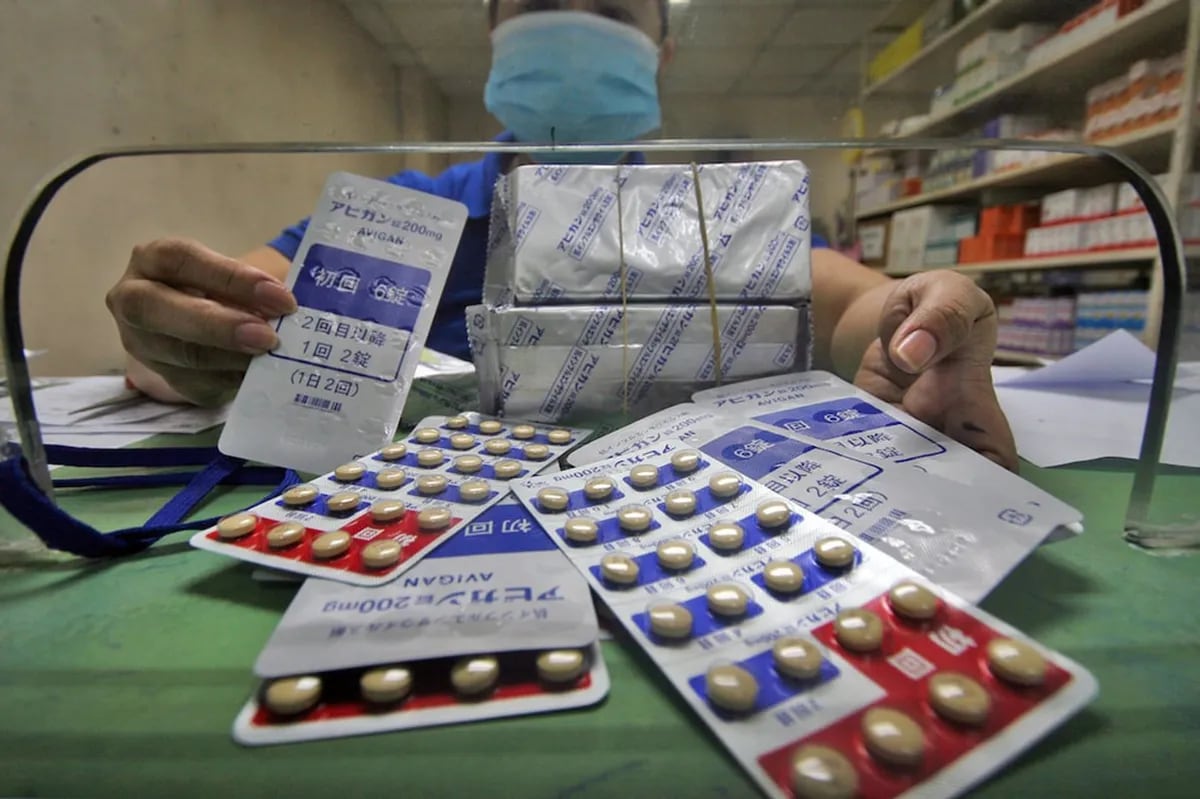 Duterte, ipinag-utos sa DOH na ipamahagi ang mga medisinang mag-e ... Duterte, ipinag-utos sa DOH na ipamahagi ang mga medisinang mag-e ...