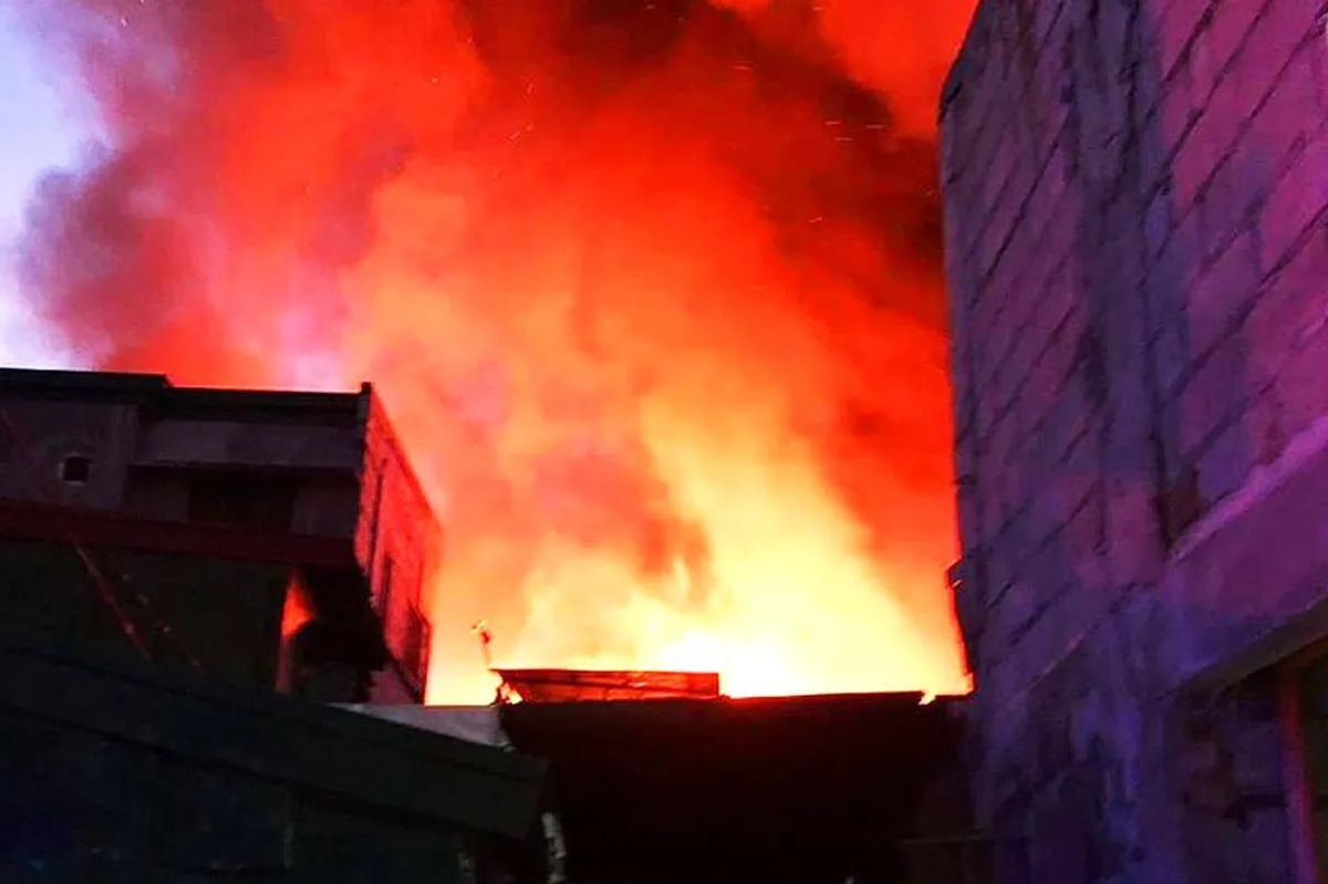 Nasa 100 pamilya apektado ng sunog sa Malabon | ABS-CBN News