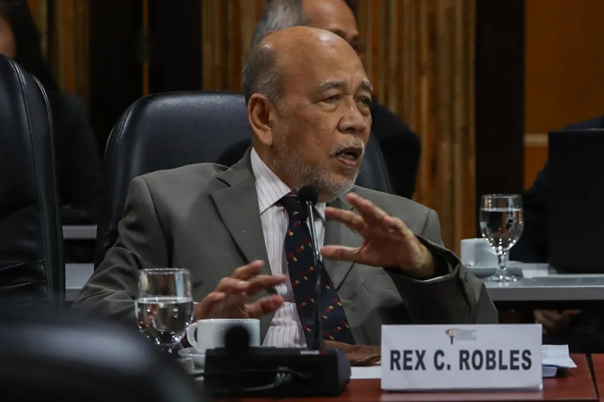 Ex-Navy officer Rex Robles dies at 75 | ABS-CBN News
