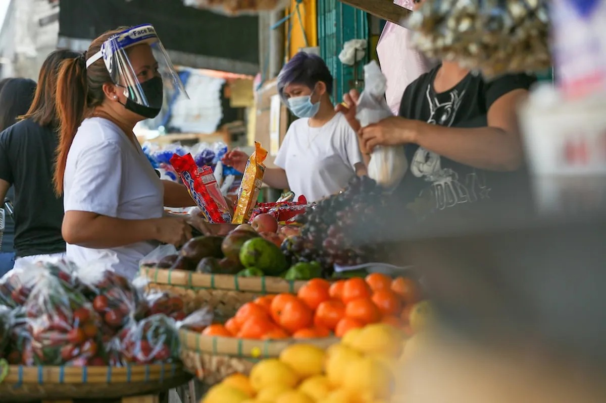 Philippines requires wearing of face shields in public transportation ...