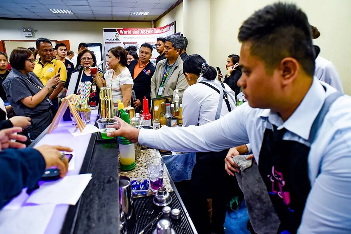 Gov't OKs in-person technical training for migrant workers in some areas | ABS-CBN News