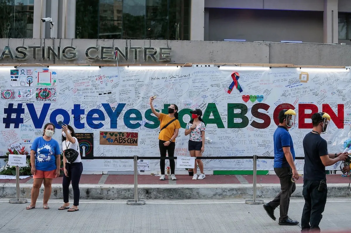 PR industry groups back renewal of ABS-CBN franchise | ABS-CBN News PR industry groups back renewal of ABS-CBN franchise | ABS-CBN News