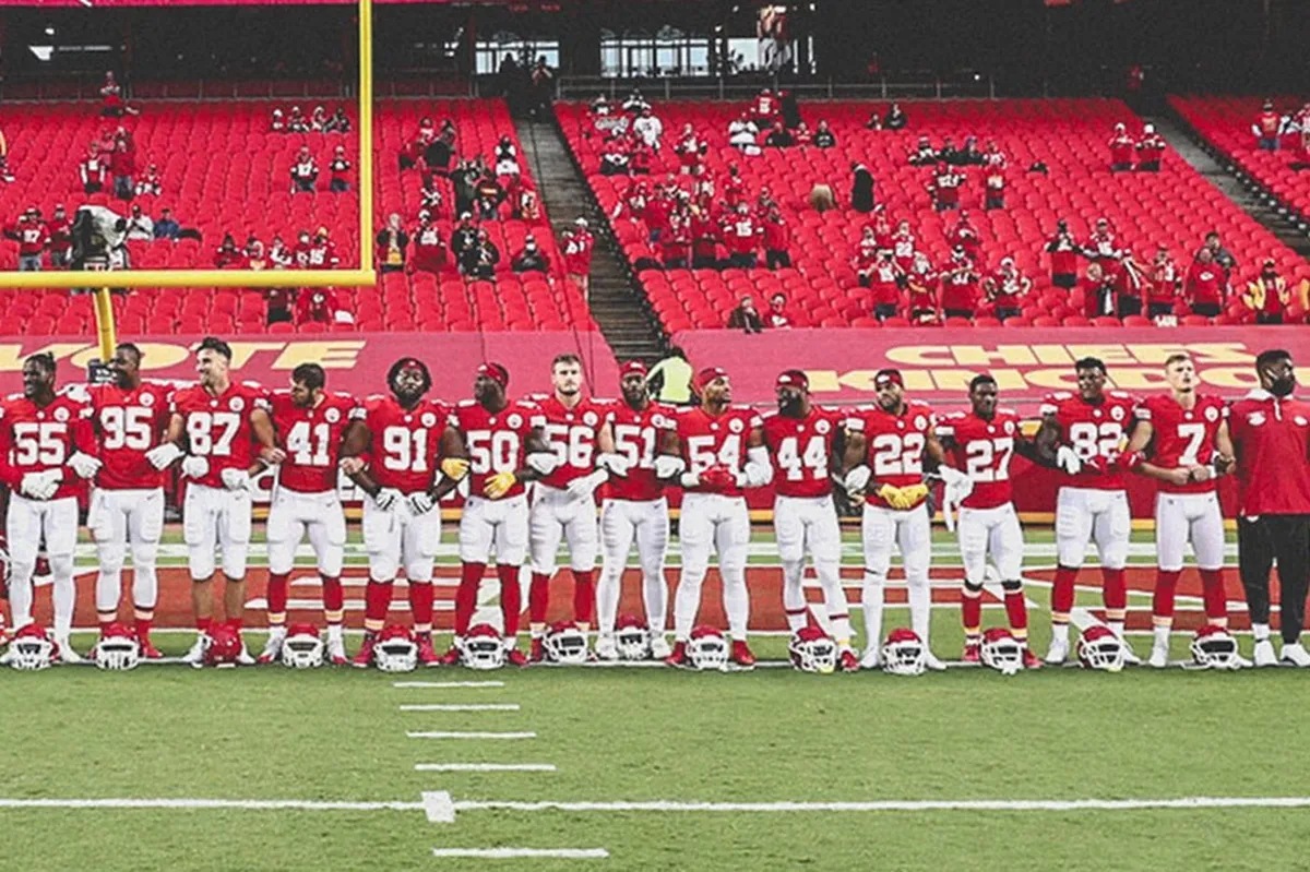 NFL: Chiefs fans boo players 'show of unity' | ABS-CBN Sports