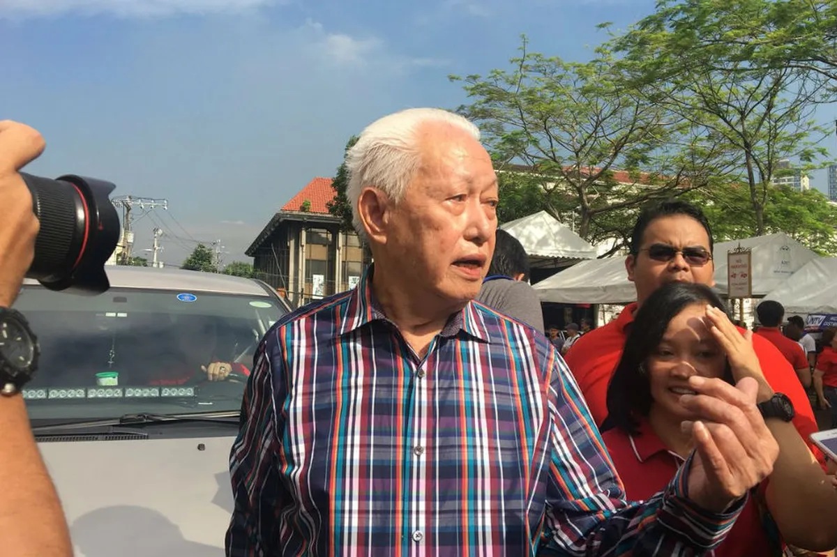 Ex-Manila Mayor Lim an 'exemplary' cop, Atienza says | ABS-CBN News