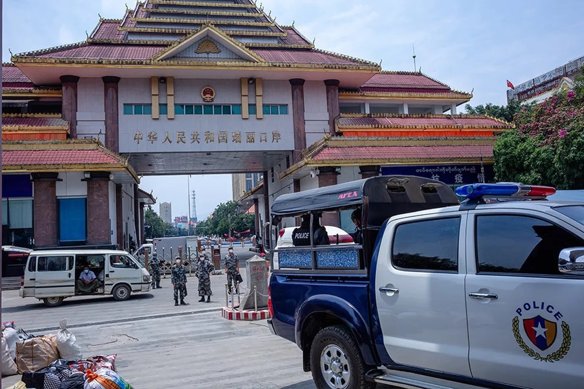 China locks down city on Myanmar border over coronavirus | ABS-CBN
