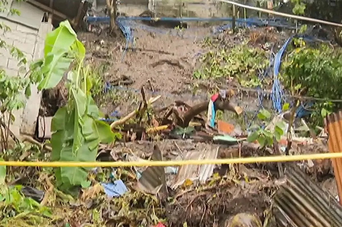 Higit sa 30 pamilyang nakatira sa hazard zone sa Payatas, pinalilikas ...