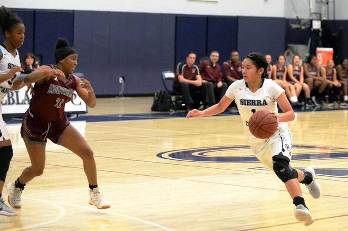 Meeting Kobe was 'a dream come true,' says Duke-bound Vanessa de Jesus ...