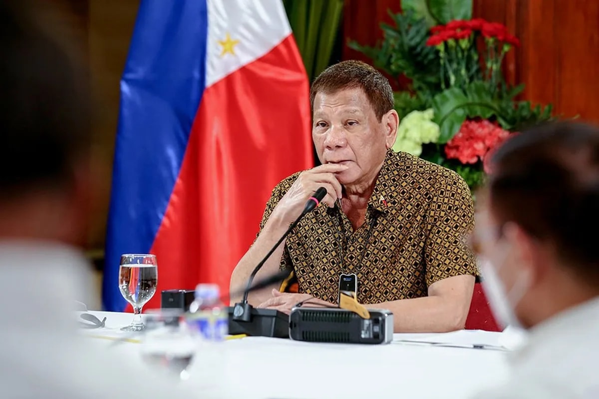 Duterte gov't mulls forming own social media fact-checking team | ABS ... Duterte gov't mulls forming own social media fact-checking team | ABS ...
