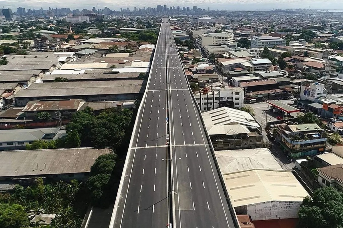 NLEX hiring 1,500 workers to ramp up connector project | ABS-CBN News