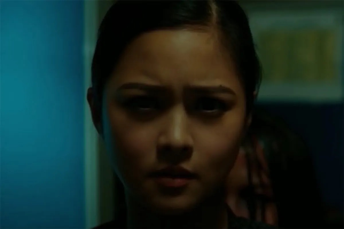 Movie review: Kim Chiu is fun to watch in enjoyable 'U-Turn' | ABS-CBN ...