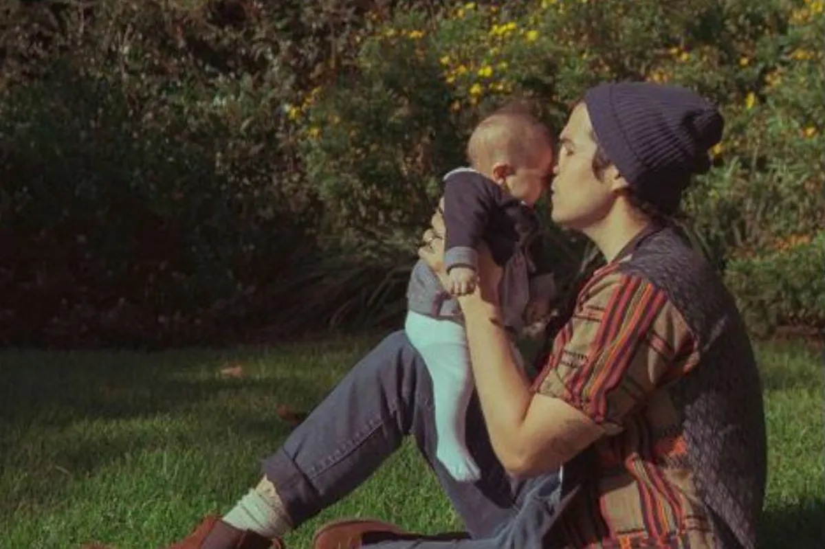 Erwan, Anne dinala ang anak sa una nitong picnic | ABS-CBN Entertainment