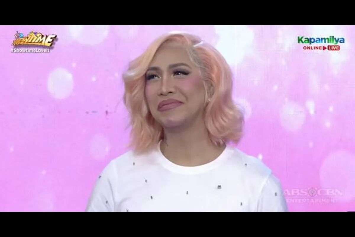 Vice, hindi makapagsalita dahil sa malakas sa sigawan ng madlang people | It’s Showtime | ABS ...