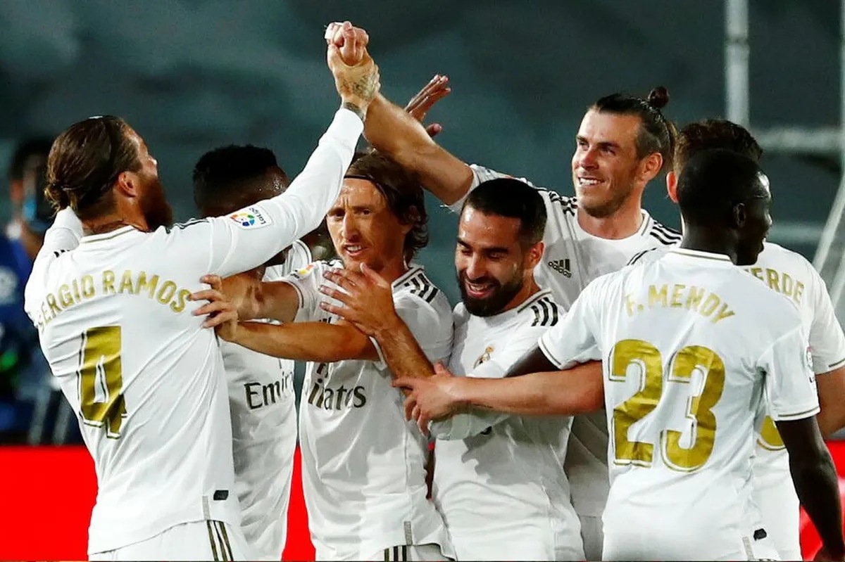Football: Ramos free-kick sends Madrid back to top of La Liga | ABS-CBN ...