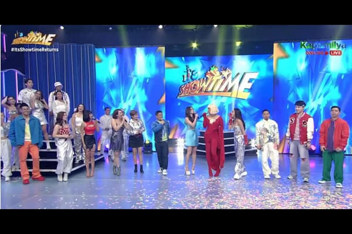 “We’re back!” It’s Showtime returns on air! | ABS-CBN Entertainment