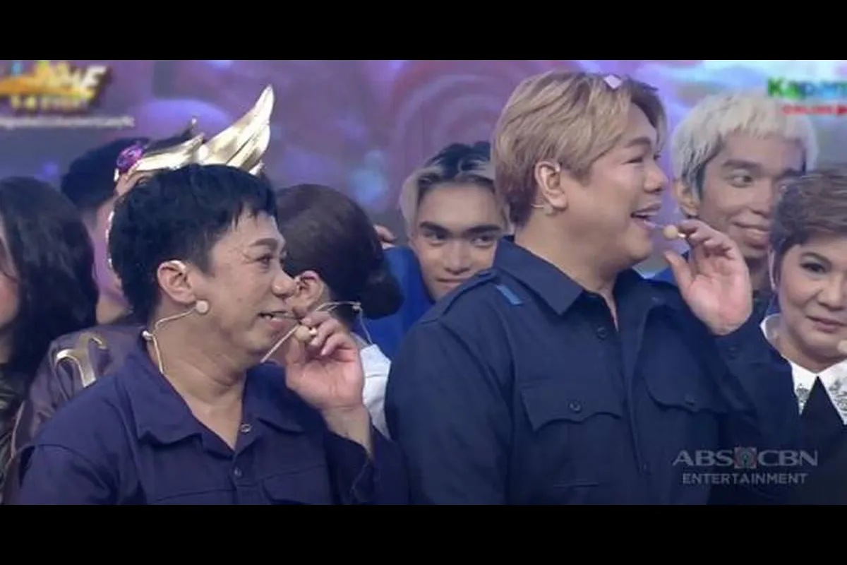 MC at Lassy, masaya matapos ang kanilang first Magpasikat performance ...