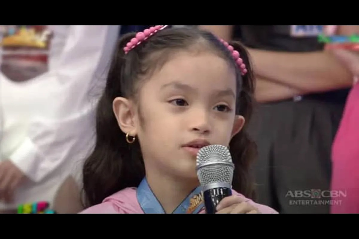 Kulot, ipinakita ang kaniyang talento sa pagbabalita | It’s Showtime ...