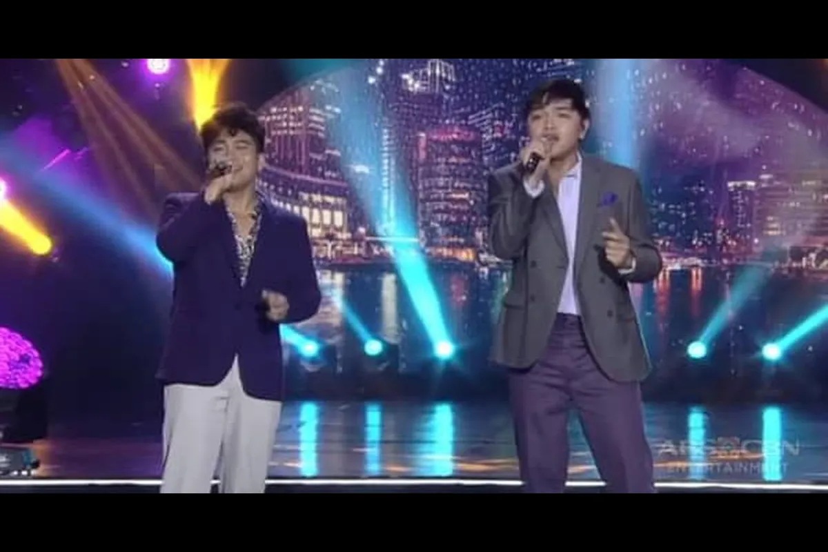 Khimo and JM’s version of “Nasunog” | ABS-CBN Entertainment