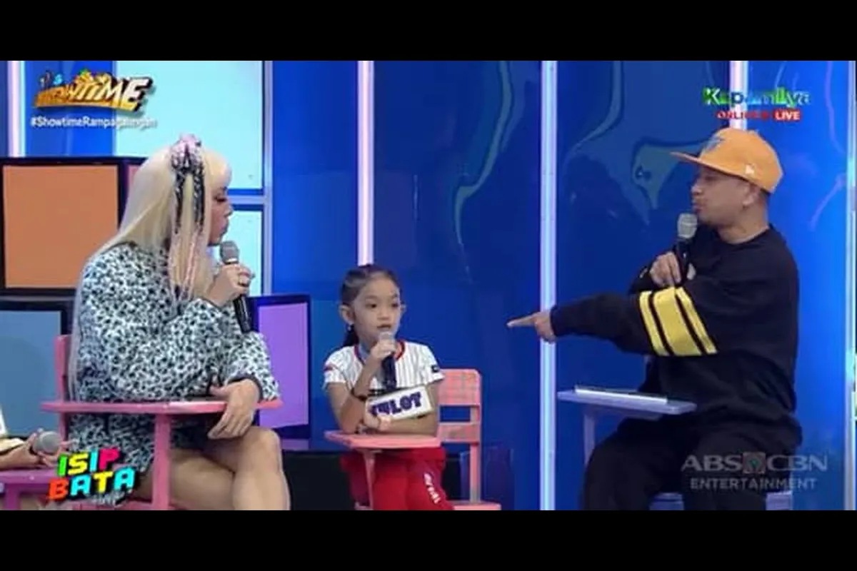 Jhong, itinuro si Kulot na nangongopya | It’s Showtime | ABS-CBN ...