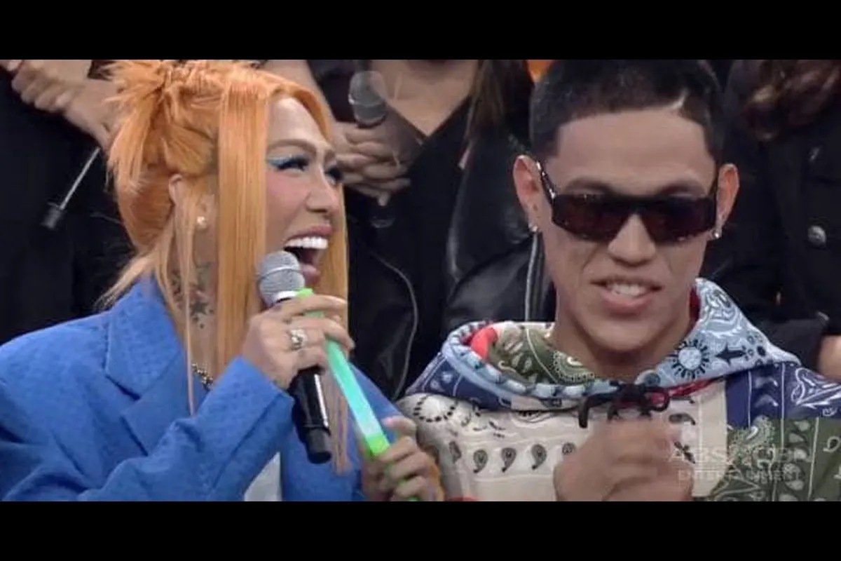 Vice Ganda, masayang nakipagkulitan sa guest performer na si Nik Makino ...