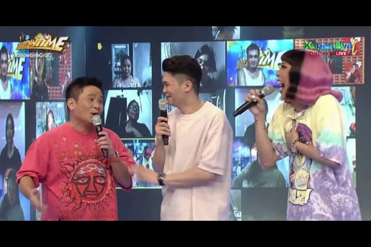 Vhong at Vice Ganda, napansin ang butas-butas na damit ni Ogie | It’s ...
