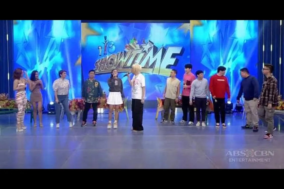 It’s Showtime hosts, excited na para sa kanilang Christmas party | ABS ...