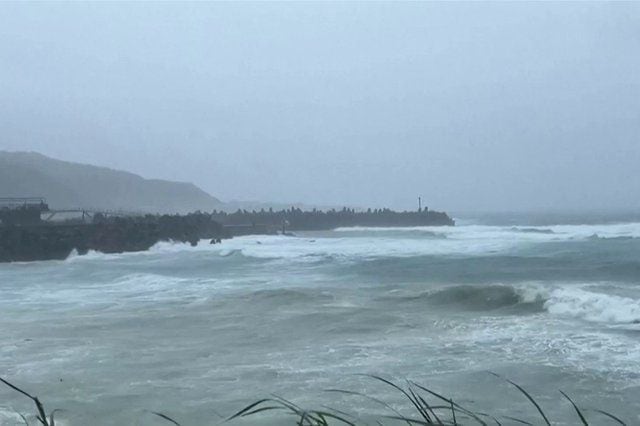 Fierce wind, rain batter Batanes | ABS-CBN News