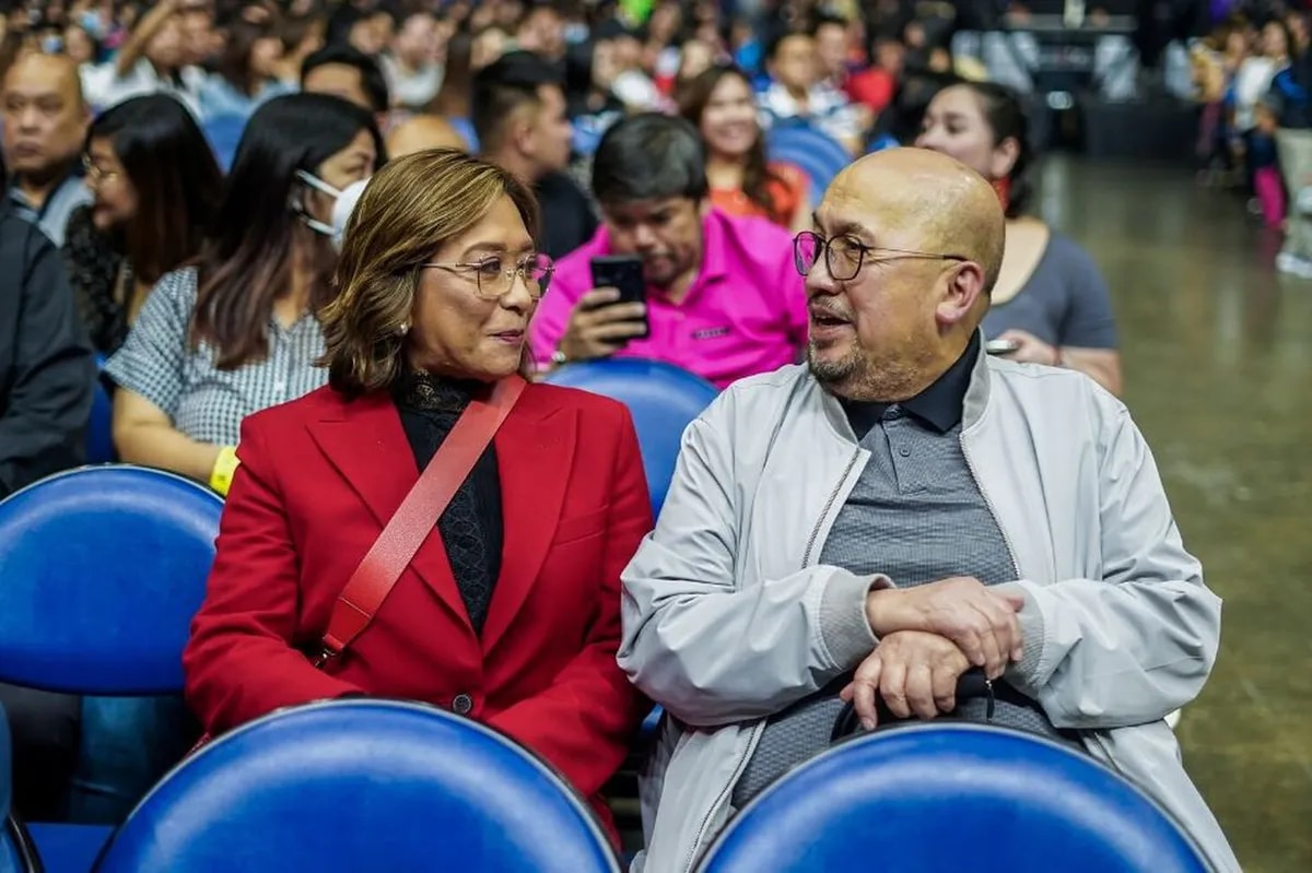 The night I watched a concert with Boss Vic | ABS-CBN Lifestyle