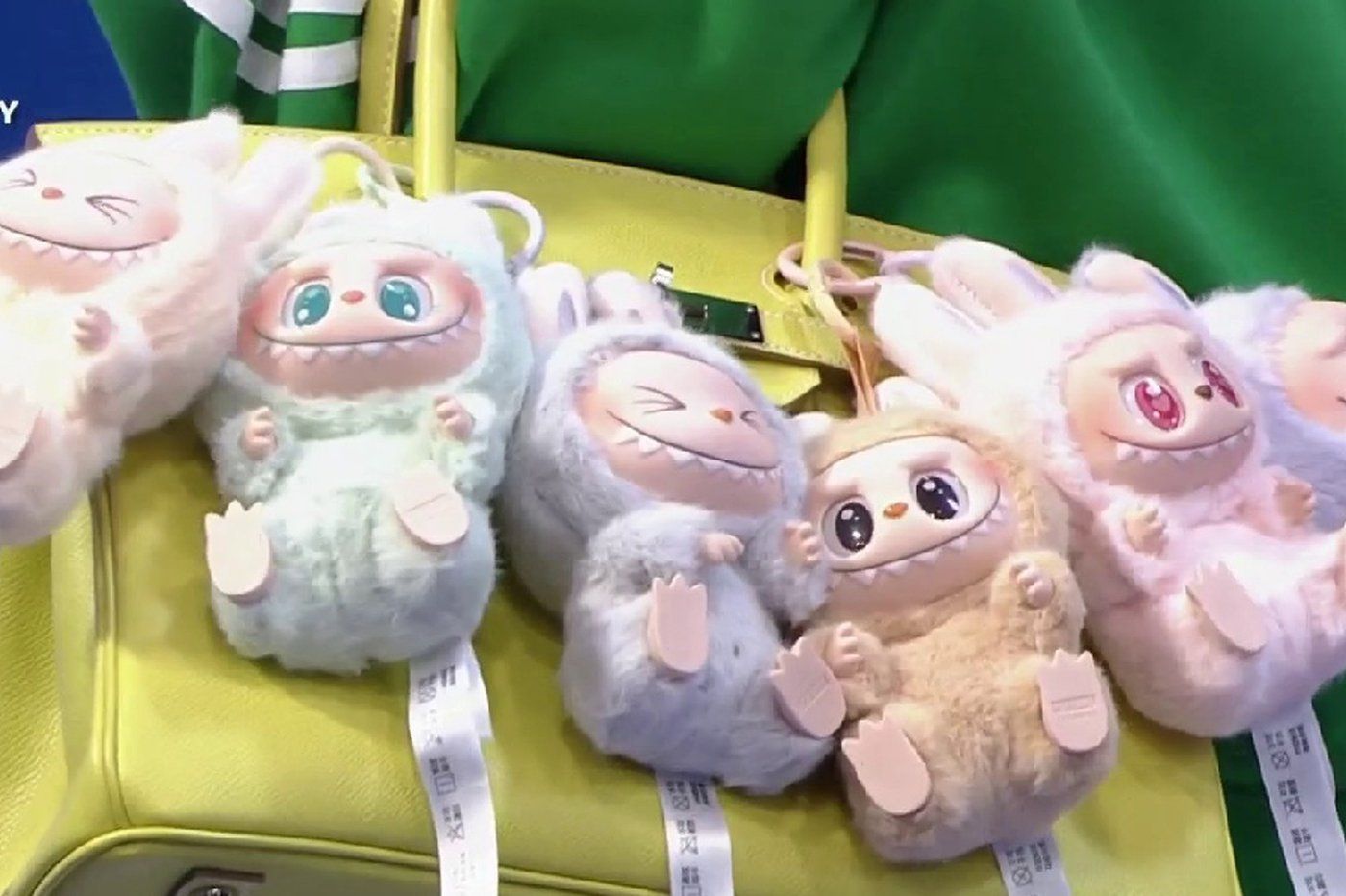 Labubu toys patok sa mga artista; crop top nauuso sa mga kalalakihan ...