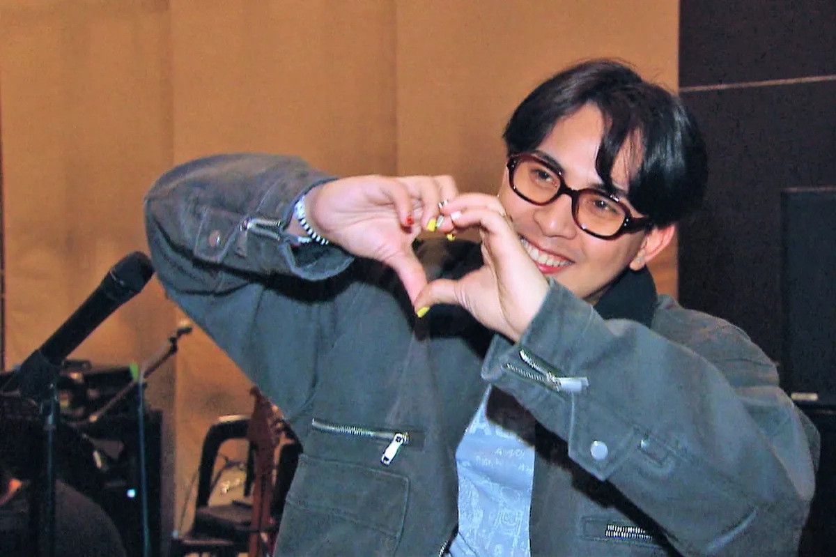 The story behind Maki's surprise guesting at LANY concert | ABS-CBN ...