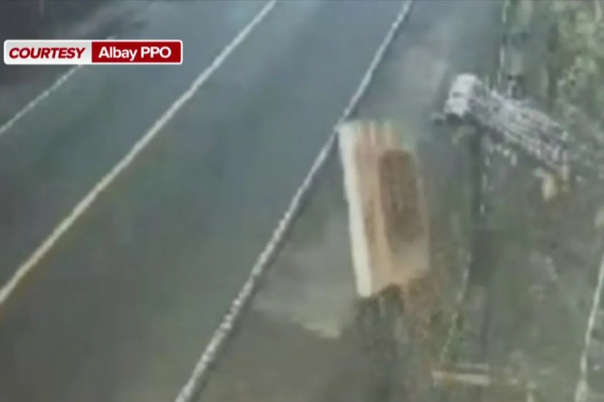 Lalaking nagnanakaw umano ng TV sa mga eskuwelahan, arestado | ABS-CBN News