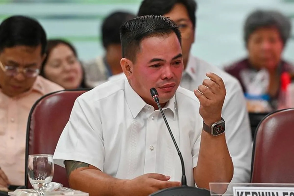 Kerwin Espinosa tinakot umano ni Dela Rosa para idawit si De Lima | ABS ...