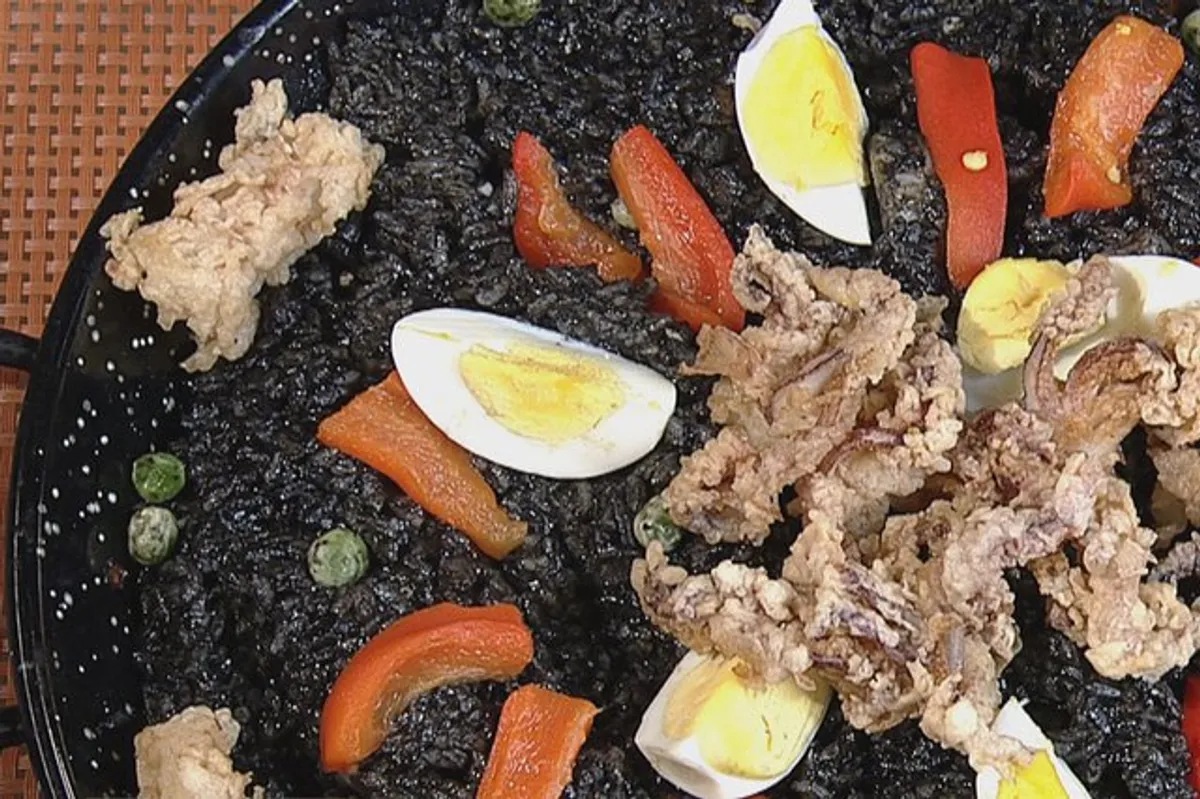 RECIPE: Paella negra | ABS-CBN Lifestyle