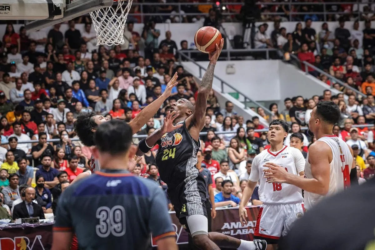 PBA Finals: RHJ scores 37 as TNT establishes 2-0 lead over Ginebra | ABS-CBN Sports