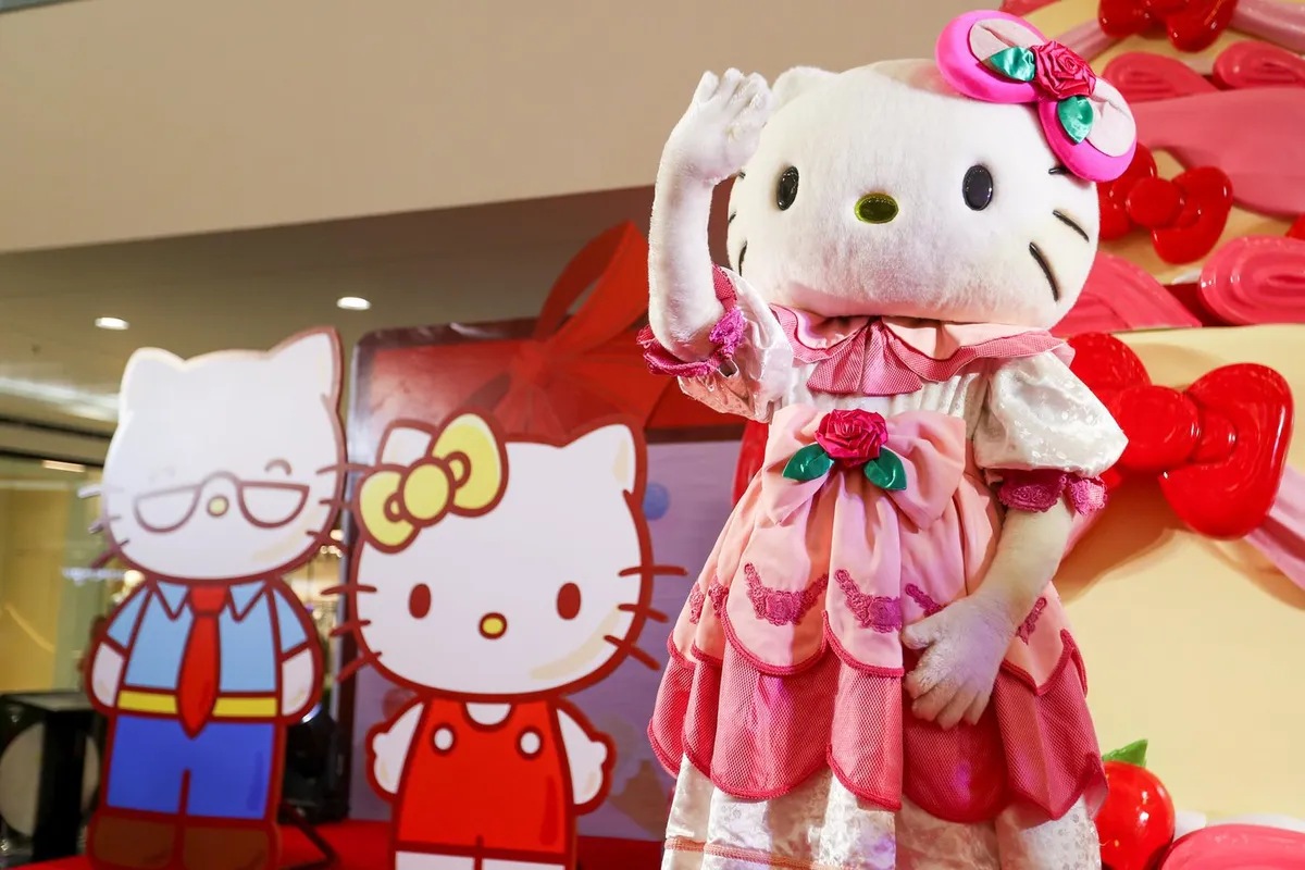 'CEO of supercute': Hello Kitty turns 50 | ABS-CBN Lifestyle