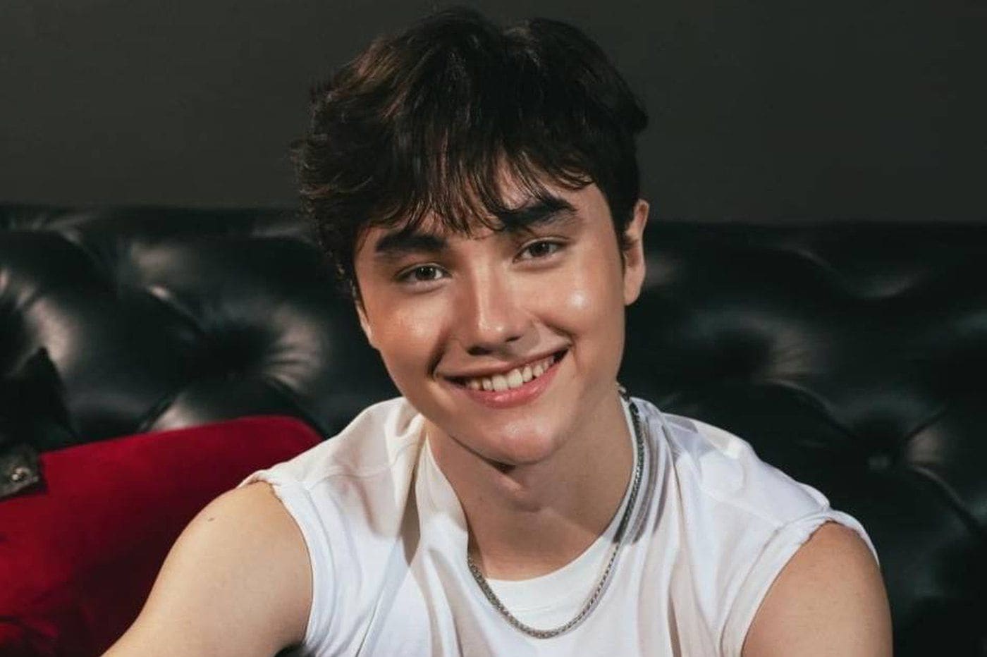 Meet David Young, Star Music's newly-signed artist | ABS-CBN Entertainment