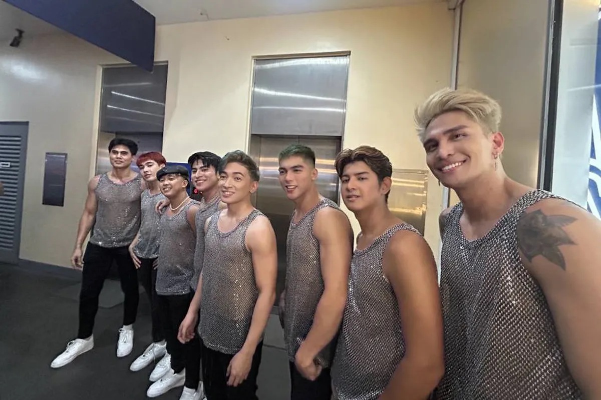 Concert review: Viva’s all-male group brings heat in Magic Mike-style ...