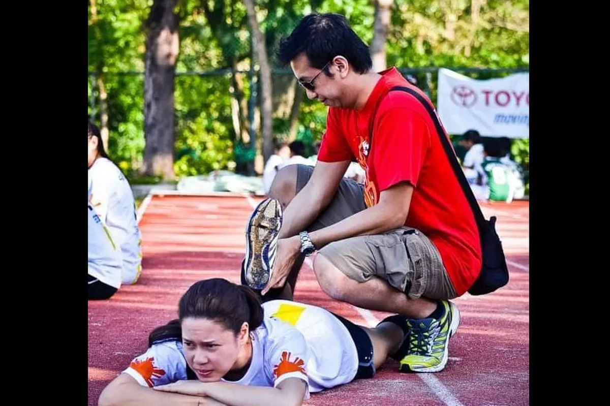 Good vibes: This Pinoy physical therapist is giving free online ...