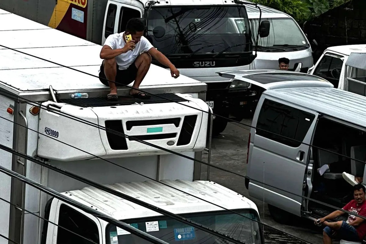 PCG: 8,000 passengers stranded in ports amid storm Kristine | ABS-CBN News