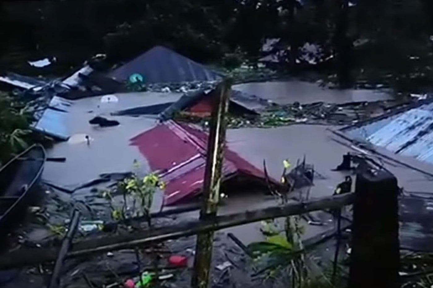 20 bahay nabaon sa landslides sa Libon, Albay | ABS-CBN News