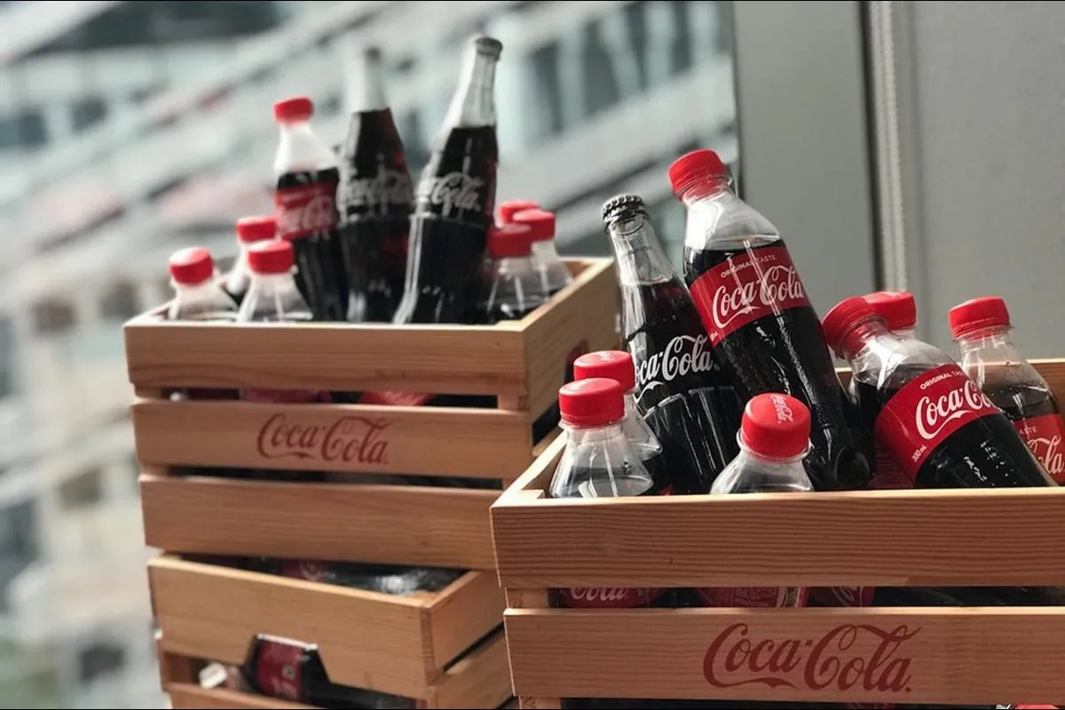Coca-Cola, Indorama Ventures to build plastic bottle recycling plant ...