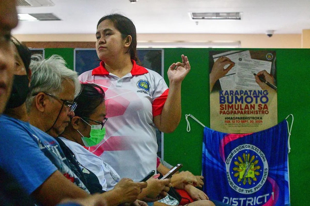 Social media platforms vow to support Comelec fight vs disinformation ...