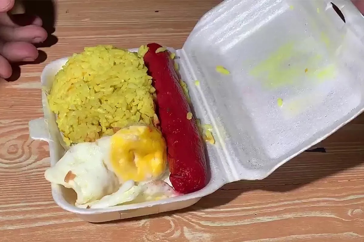 Dalaw nagtangkang magpuslit ng shabu sa 'hotsilog' | ABS-CBN News Dalaw nagtangkang magpuslit ng shabu sa 'hotsilog' | ABS-CBN News