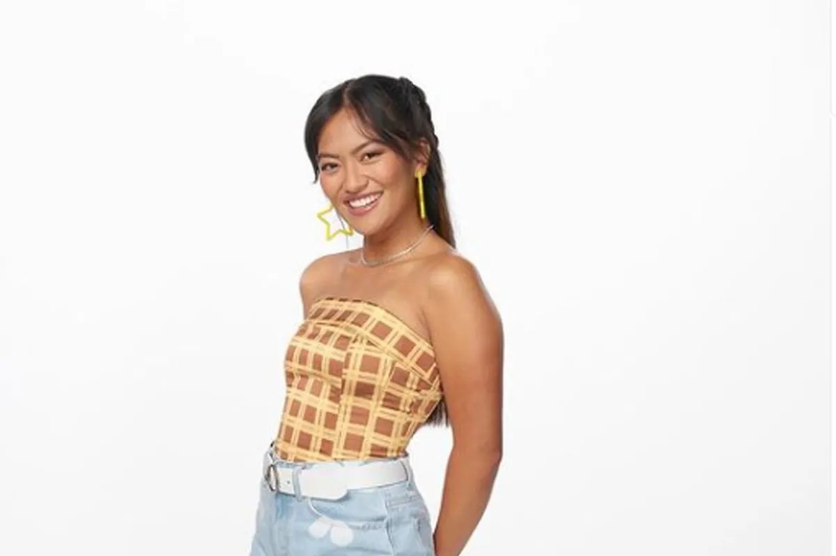 Fil-Am singer Kay Sibal stuns 'The Voice US' coaches | ABS-CBN ...